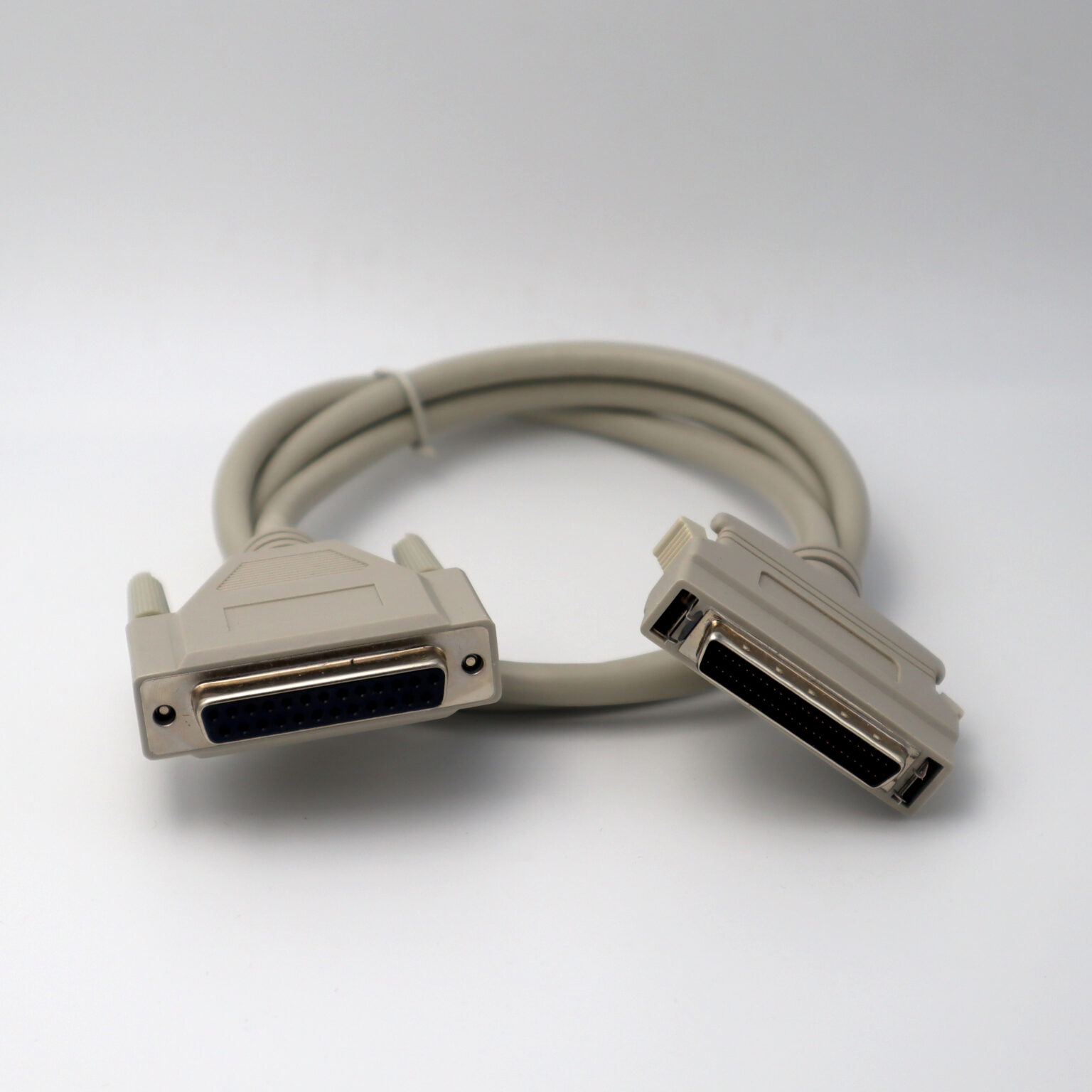 SCSI Kabel HD50 auf DSub 25 (Akai MPC 2000XL, Ensoniq ASR-X) - Studio ...